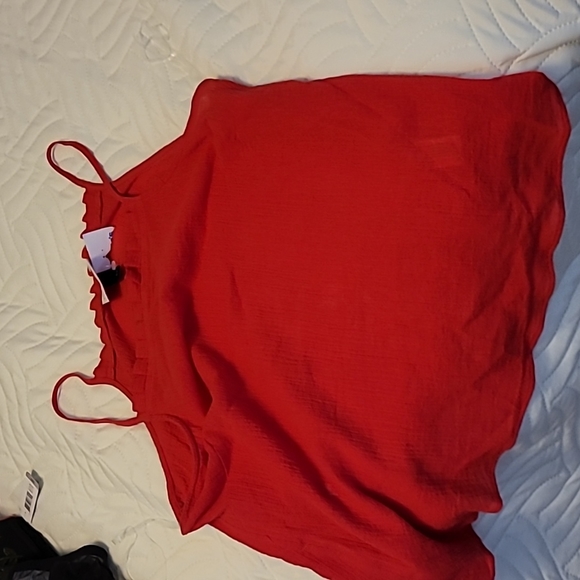 Universal Thread | Tops | Universal Threads Red Top L | Poshmark